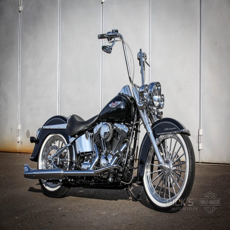 Cholo motorcycle: The Rise of Custom Lowrider Motorcycles