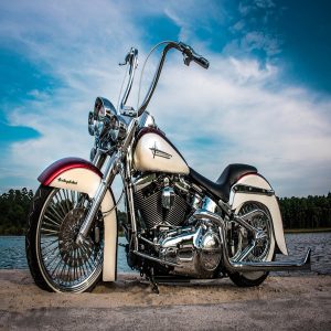 Cholo motorcycle: The Rise of Custom Lowrider Motorcycles